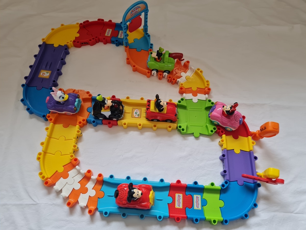 Vtech Disney Toot Toot Track Set
